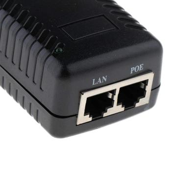 Cina Adattatore 240VAC di Ethernet della spina di parete 12v 2a 24w POE per i router in vendita
