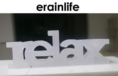 Cina La casa bianca Polyresin di finitura glassato accessori di decorazione si rilassa la lettera per a pressione ridotta in vendita