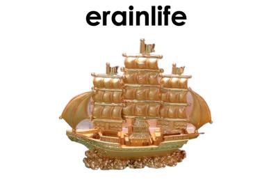 China Electronic Plating Gold Home Decorating Accessories Sailing Boat Designs for sale