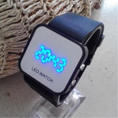 China Promotional OEM/ODM Square digital LED watches with silicone strap for sale