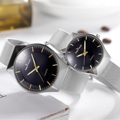 China Simple Style Luminous life Waterproof Quartz Men/women Watch for sale