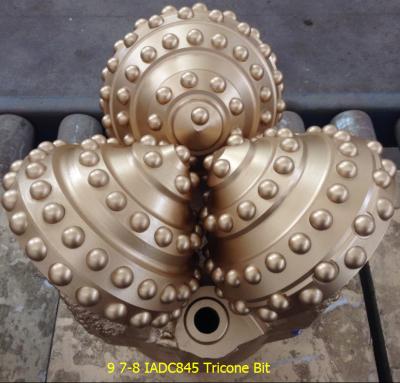China tricone bits for drilling an oil well for sale