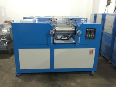 China Customized Roller PLC Lab Two Roll Mill with Emergency Protection Device for sale