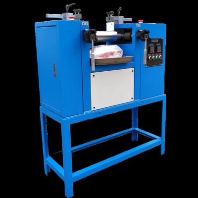 China Mini Lab 76mm Two Roll Mixing Mill For Plastic for sale