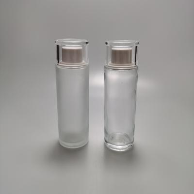 Cina Collare di vetro 100ml 150ml bottiglia toner a cilindro ghiacciato con tappo in vendita
