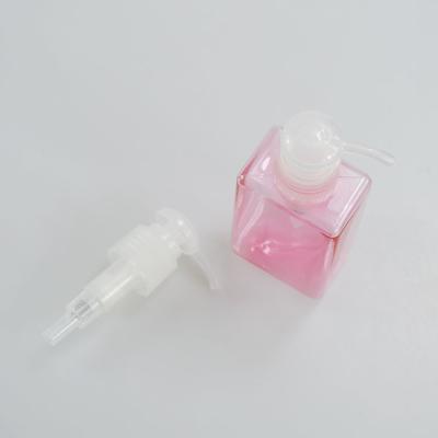 Cina Colore della bottiglia personalizzato per animali di compagnia Pompa colorata per lozione per mani Bottiglie di shampoo di plastica con pompa PP in vendita