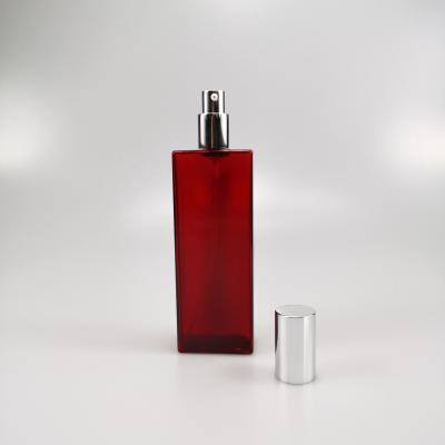 Cina Bottiglia in PET di 200 ml Bottiglia di plastica quadrata per lo shampoo e il toner Stampa a schermo in vendita