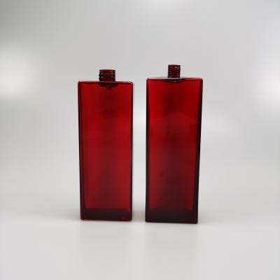 Cina Bottiglia di tonico per lozione PETG rosso quadrato da 120 ml per il collare della crema solare Materiale PETG in vendita