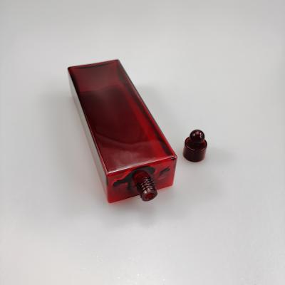Cina Bottiglia di tonico per lozione PETG rosso quadrato da 120 ml per il collare della crema solare Materiale PETG in vendita