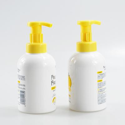 Cina OEM/ODM Sì 500ml Bottiglia di schiuma di plastica da 5 oz Pompa Dispensatore di mousse per sapone per mani spumante in vendita