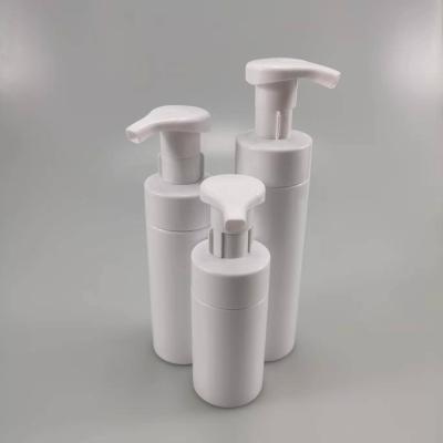 Cina Cosmetici industriali 100ml 120ml 150ml 200ml Bottiglia rotonda di sapone in schiuma PET con pompa di recupero in vendita