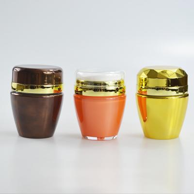 Cina Bottiglia acrilica senza aria da 30 g in colore personalizzato per un budget conveniente in vendita