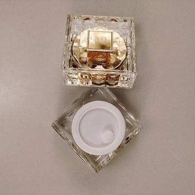 China Luxury Acrylic Jar for Cosmetic Cream 30g/50g Capacity Acrylic Containers for sale