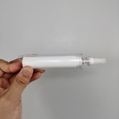 Cina Bottiglia di ampola senza aria PETG da 10 ml per iniezione di crema per gli occhi in vendita