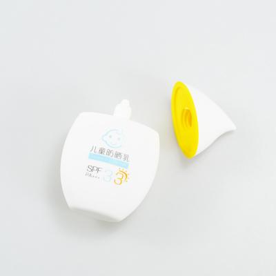 Cina Contenitore di protezione solare a forma di goccia d'acqua 50 ml Capacità 30% Deposito 70% Saldo di pagamento in vendita