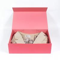 China Magnetic Clothing Packing Boxes CMYK for sale