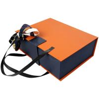 China Portable Magnetic Shoe Packaging Boxes Glossy Lamination for sale
