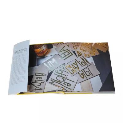 Cina Rivestimento di polvere di derivazione su misura di servizi di stampa del libro della libro con copertina rigida in vendita