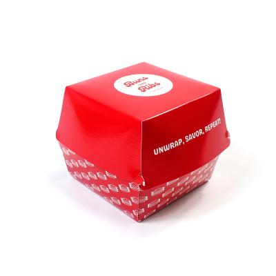 Cina Disposable Kraft Paper Fast Food Burger Packaging Box With Varnishing Printing in vendita
