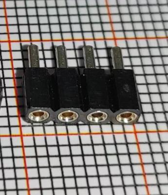 China 1 x 4 Pin Female Connector Ic 2.54mm Smt Pin Header Strip zu verkaufen