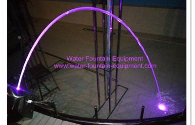 Cina Fontana leggera di vetro del getto dell'arcobaleno su ordinazione con la luce del LED per la piscina in vendita