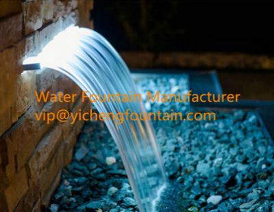Cina Accessori della fontana dello stagno dell'ugello di caduta dell'acqua di rettangolo con la luce di striscia principale in vendita