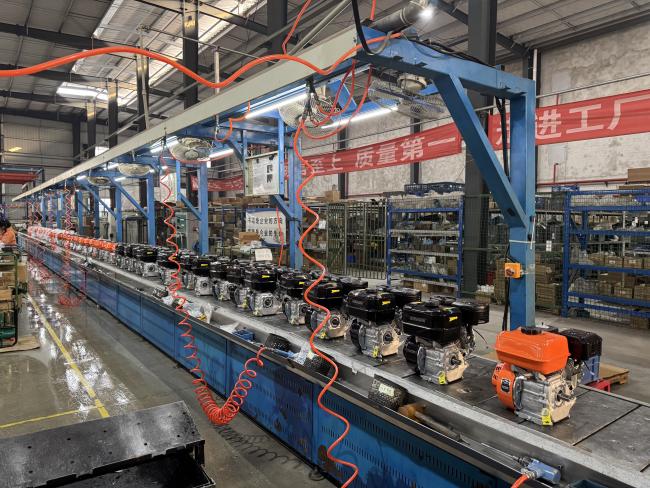 3600RPM Open Frame Inverter Generator - Engine Detail