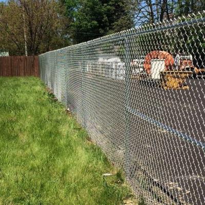 China Galvanized Black Chain Link Fence Cost 2.4m x 10mx50mmx50mmx2.5mm  ". Victoria " for sale