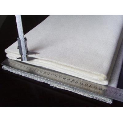 Cina feltro termoresistente per la pieghettatura della macchina, nomex che pieghetta feltro in vendita