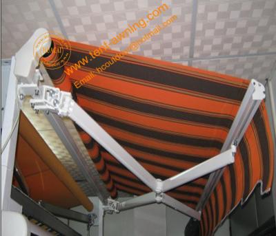 China Patio Motorized Remote Control Retractable Awning and Canopies for sale