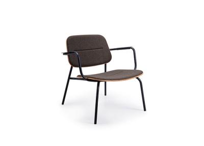 China Stylish Bentwood Lounge Chair Corrosion Resistance For Coffee Shop And Bistros for sale