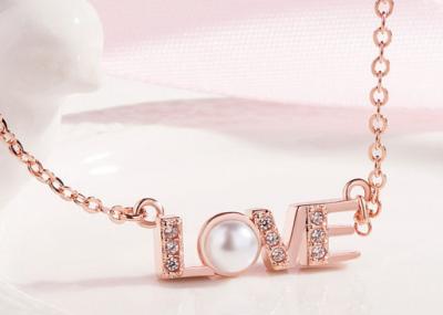 China 925 sterling silver simple gold silver plated queen /lover letter pendant necklace for sale