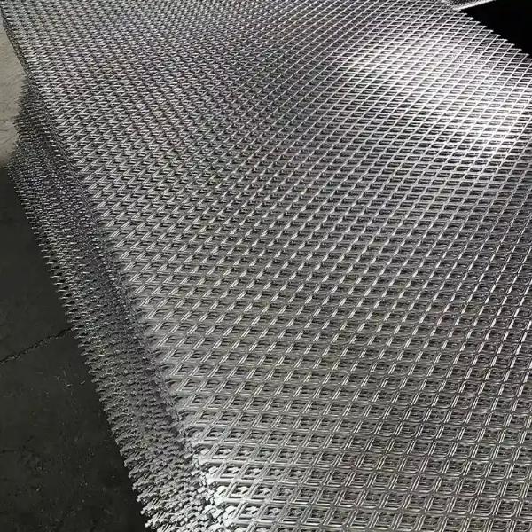 Quality 5000 Series Aluminum Mesh Sheet Cold Rolled JIS H4000 Aluminum Mesh Plate for sale