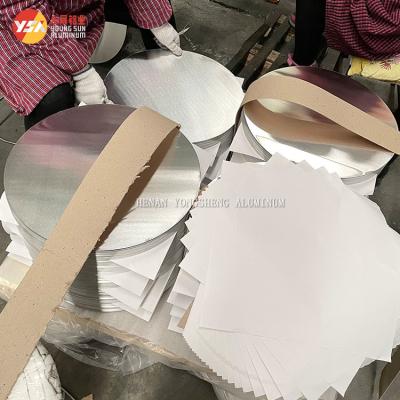 China 1060, 1070, 3003, 5052, 6061 Aluminum Circle suitable for Stamping, Drawing, and widely used in Auto Emblems, Lampshades, Shielding Cans, LED Heat Sinks, etc. for sale