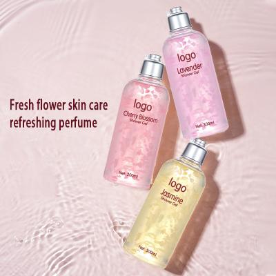 Cina 300ml OEM Skin Care Products Petal Perfume Cleansing Moisturizing Shower Gel in vendita