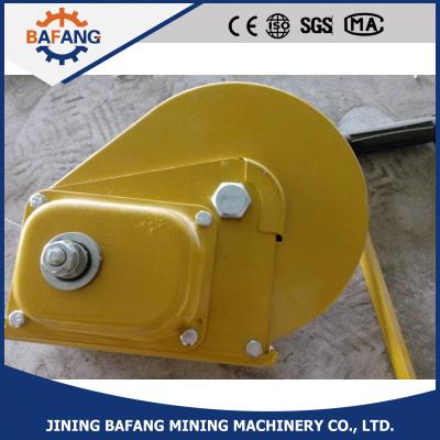 China Direct factory supplied portable manual operated hand winch with brake for sale