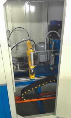 중국 PVC 창 cnc 구석 청소 기계, 기계에게 고능률을 하는 UPVC 창 판매용