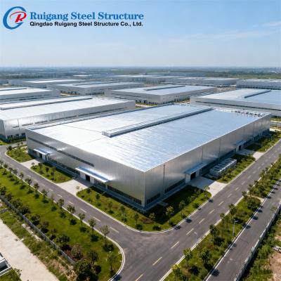 China Prefab Steel Structure Warehouse with Up to 300 km/h Wind Load Hot-dip Galvanization and Clear-Span Design for sale