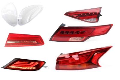 Cina Stampaggio ad iniezione trasparente dell'iniezione del faro dell'automobile dell'ABS di plastica rosso delle parti in vendita