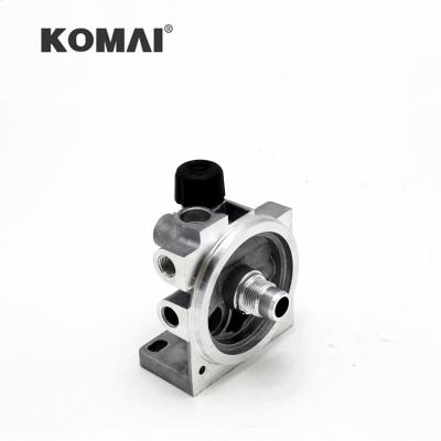 China KOMAI Kraftstofffilterbasis 11110708 VOE 11110702 11110791 Verwendung für Bagger Dieselmotoren Teile zu verkaufen