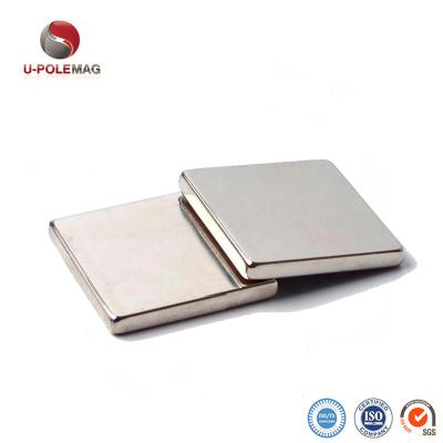 Cina Magnete a blocco di neodimio 45H super forte per sistemi di precisione e resistenza alla temperatura in vendita