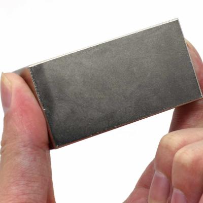 Cina Temperatura di lavoro massima 60°C NdFeB Magnet N52 Super Strong Block 50x25x10mm Neodimio in vendita