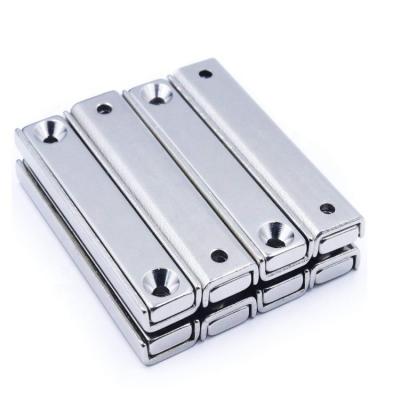 Cina Magnete industriale Ndfeb da 65 libbre con rivestimento di nichel e forma di coppa in acciaio A3 in vendita