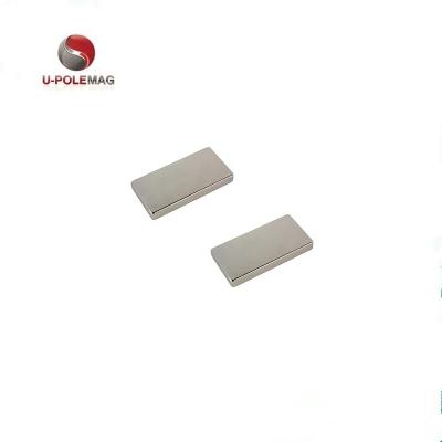 Cina Tolleranza di precisione del magnete di neodimio N54 personalizzato /-0,05 mm e tempo di campionamento rapido in vendita