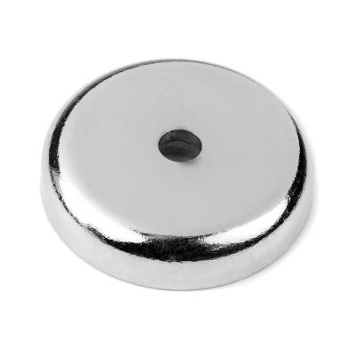 Cina Magnete D42mm con base magnetica di neodimio a tazza rotonda e forte forza di spostamento in vendita