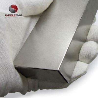 Cina Applicazioni a temperatura non guardare oltre il magnete al neodimio Super forte N52 50 30 in vendita