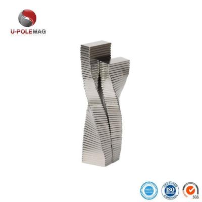 Cina Large Square Thin Flat Super Strong Neodymium Magnetic Sheet N52 40x20x10mm per generatore in vendita