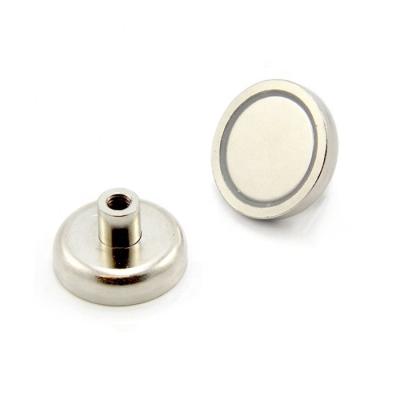 Cina Materiale composito Magnete rotondo NdFeB Magnete di potenza di neodimio D60mm con forza di 160 kg in vendita