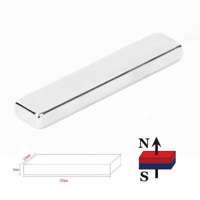 Cina F50x10x5mm rivestito di nichel N48 Magnete a barre di neodimio di terre rare per uso industriale in vendita