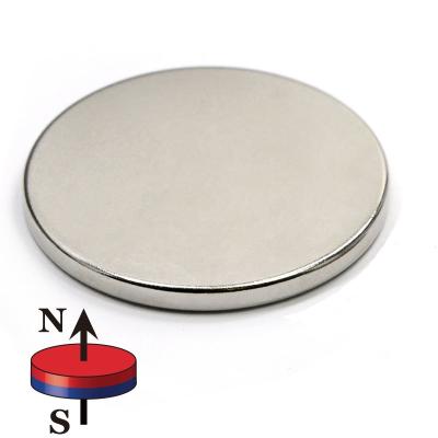 Cina 6Magnete di neodimio a disco rotondo superforte di grado NdFeB per esperimenti scientifici in vendita